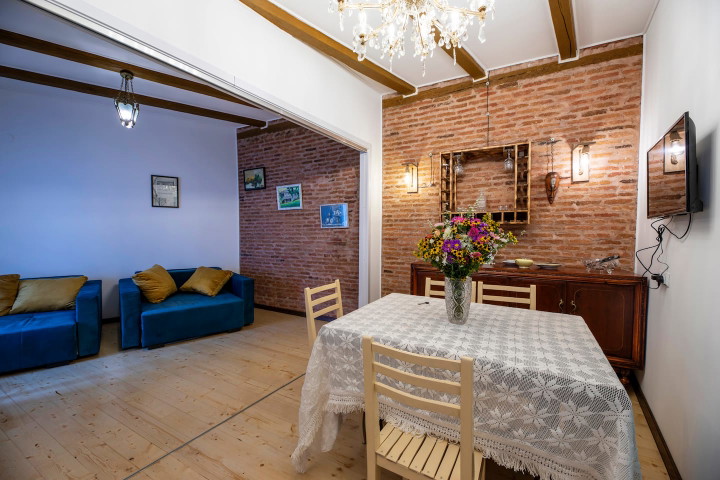 Ornament Apartment - Tbilisi