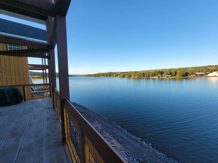 Custom Lakeside Balcony Cabin 20b - Michigan