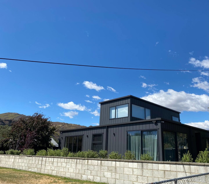 Modern House-cromwell Old Town. - Cromwell