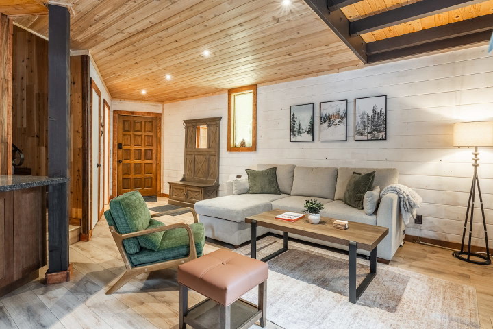 Remodeled Mountain Retreat | Central - Mammoth Lakes, CA