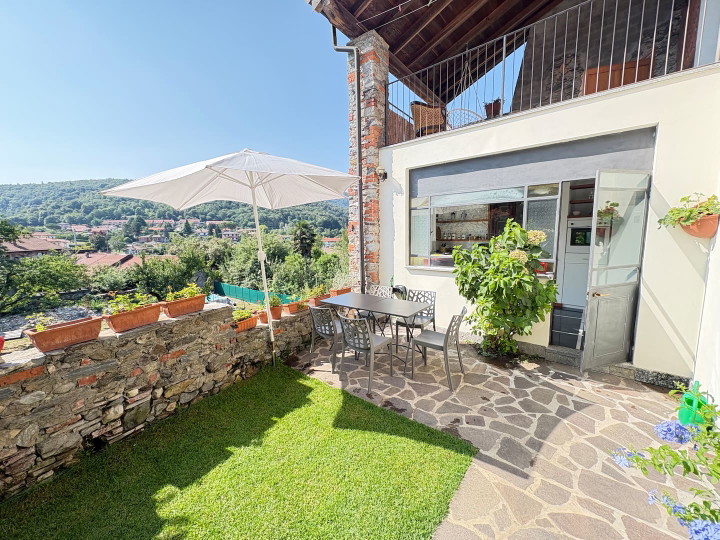 Charming Cottage In Brezzo Di Bedero - Luino