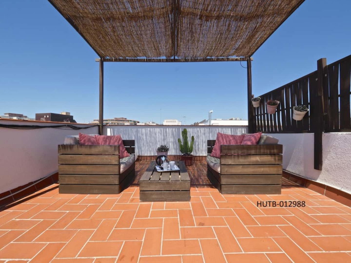 Sunny Rooftop Apartment - La Barceloneta