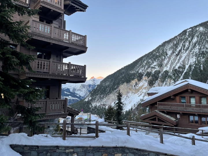 T2 To Ski-in/out - Courchevel