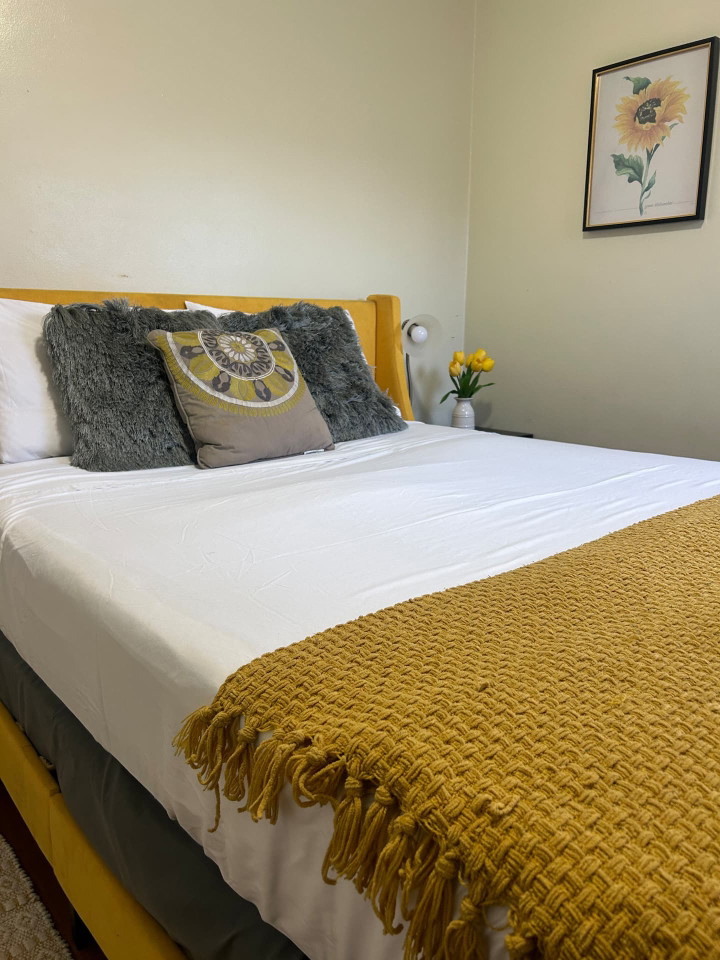 Cozy & Comfortable - Garden City, NY