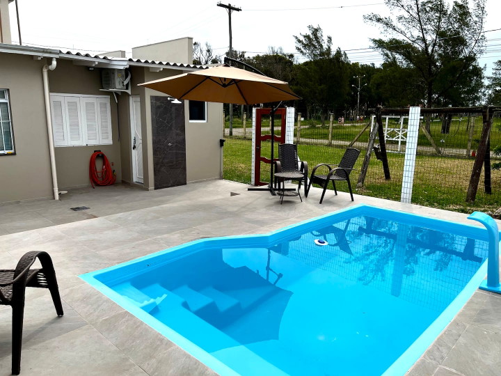 Casa Ampla Com Piscina Perto Da Praia - Tramandaí