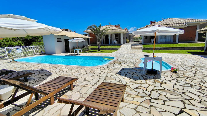 House With Sea View + Relaxing Pools - Itapoá