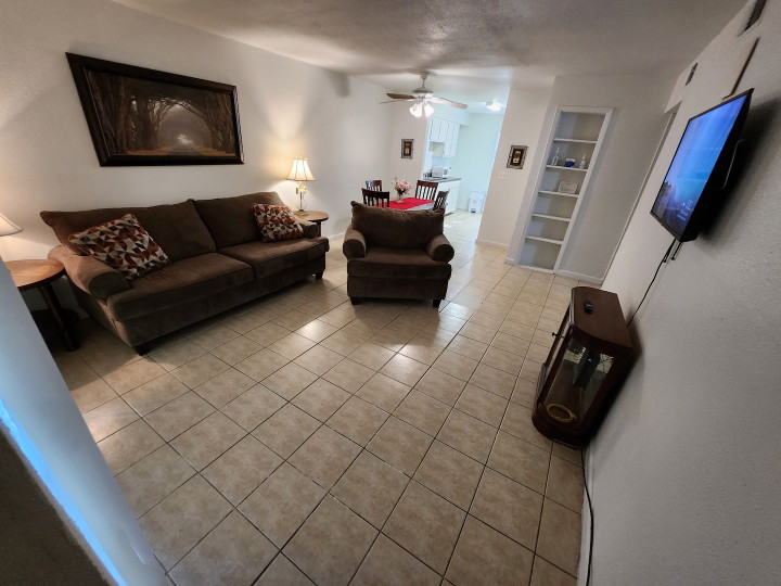 2br Condo Near Hrl & Hospitals | Pool - Harlingen, TX
