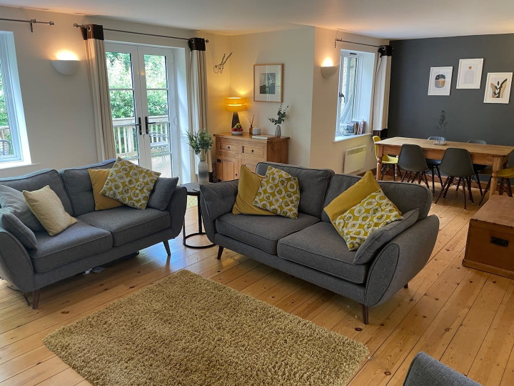 Cosy 3 Bedroom Cottage On The Lower Mill Estate - Somerford Keynes