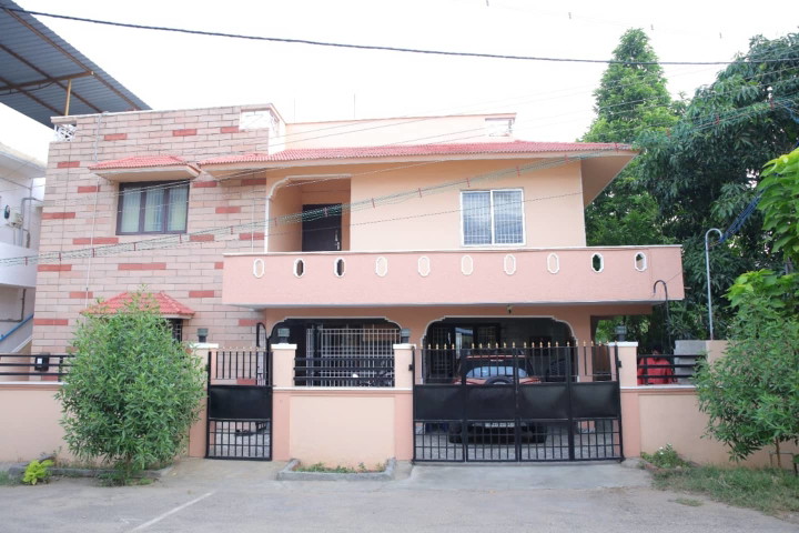 Rr Nest-peaceful 2bhk First Floor-near Airport - Coimbatore