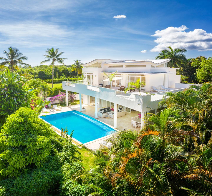 Solar-powered Villa With Private Pool - Sosúa
