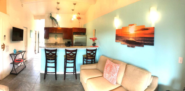 Beach Access Shops & Dining With A/c Centrally Located Family Friendly. End Unit - Kauai, HI