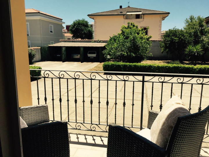 Green Oasis In The Centre Of The Town - Oristano
