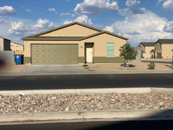 New Home W/patio Near Laughlin/mohave/colorado Riv - Bullhead City, AZ
