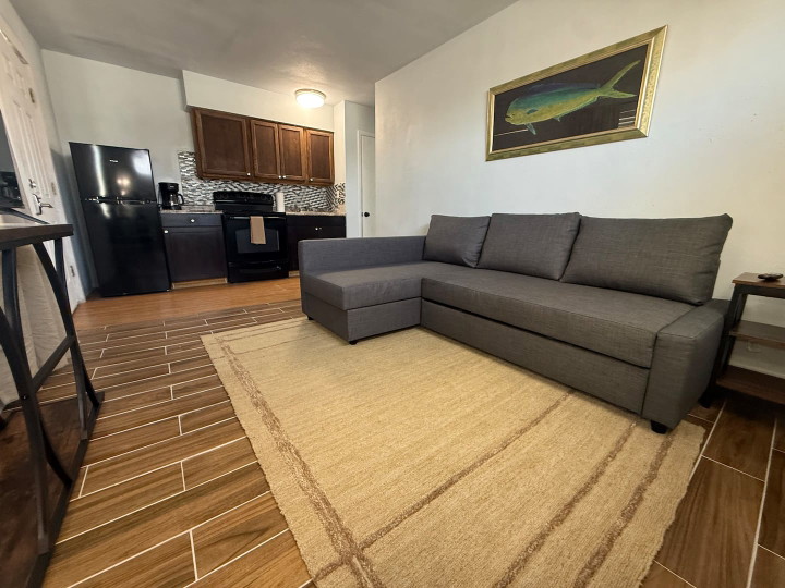 Beach Getaway Near The Sand | Sleeps 4 - Redington Beach