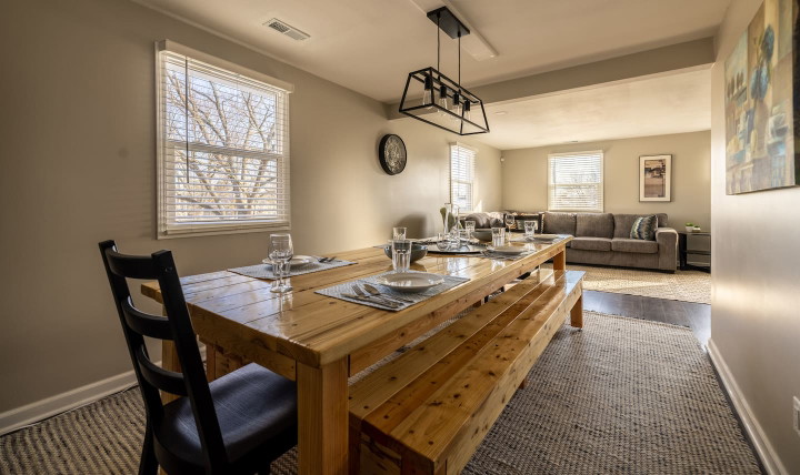 5 Bd Home W/ Game Room, Pet Friendly- Near I69/465 - Carmel, IN