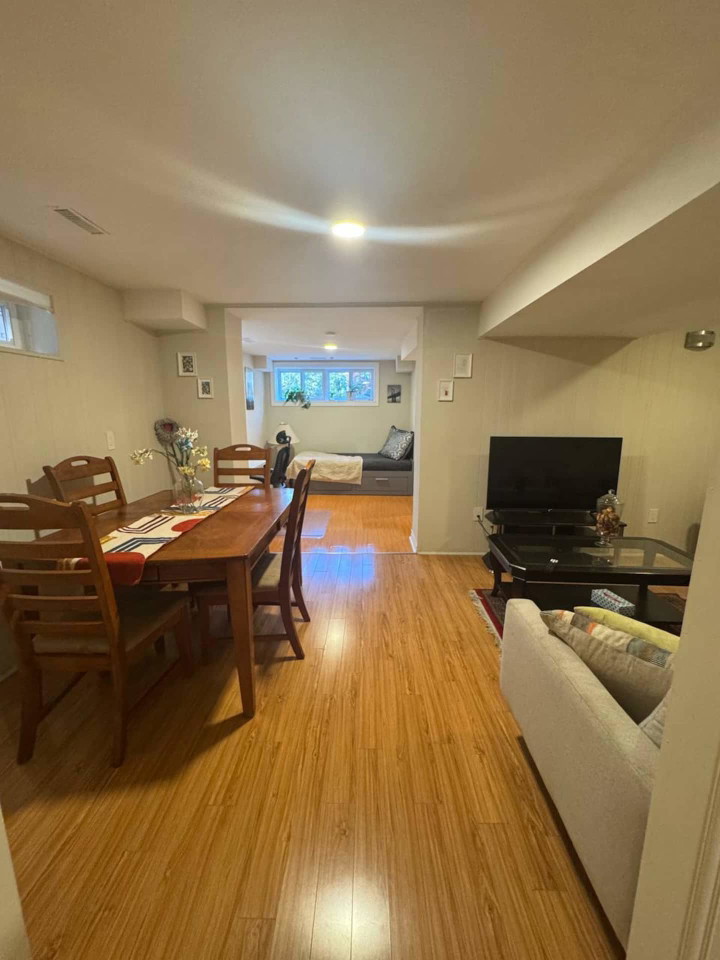 Cozy Basement Unit - Vaughan