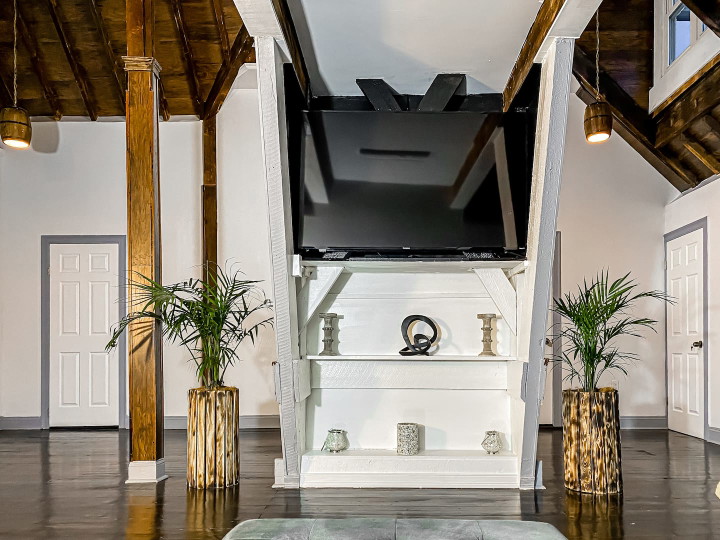 Charming Luxury 2br Home | The Penthouse Effect - Bronx, NY