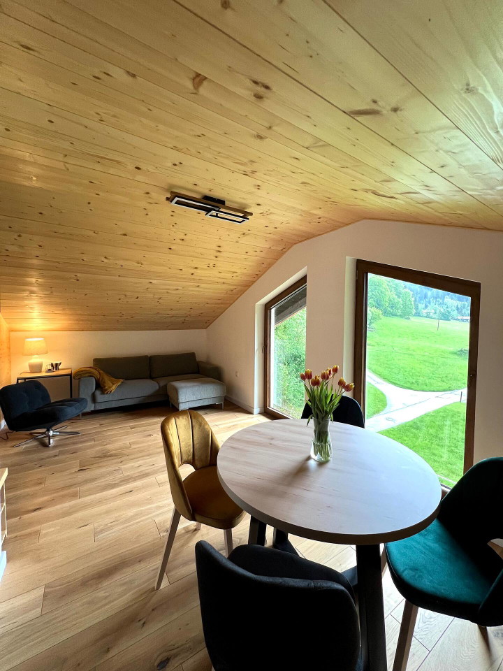 Quaint 3-room Attic Apartment - Berchtesgaden