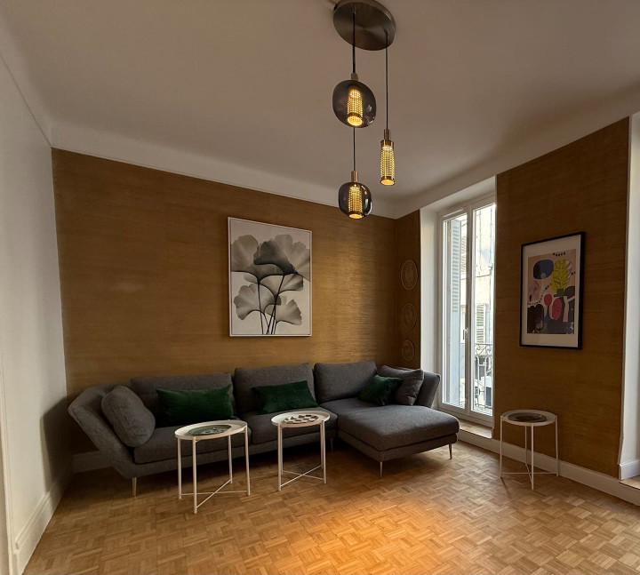 The Urban Duplex - Valence