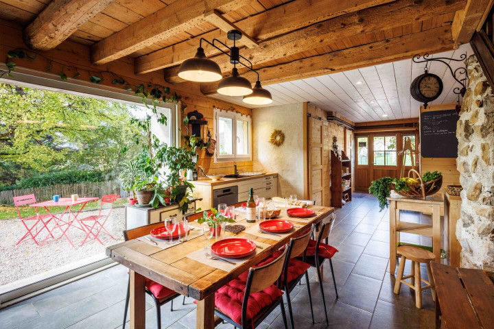 Jura- Chille Maison De 2 à 8 Personnes - Jura