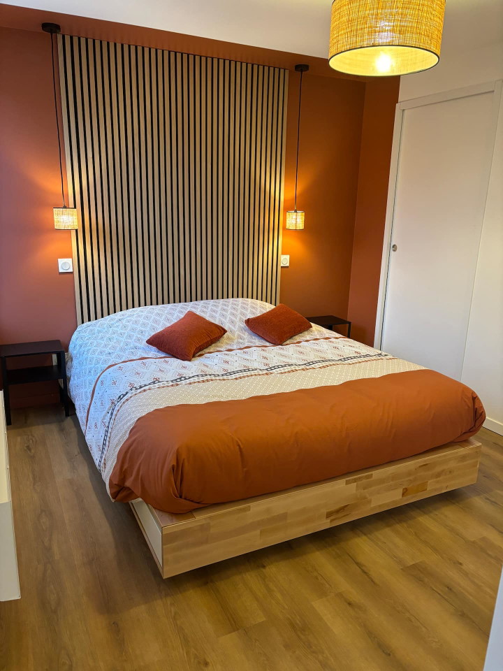 Maison Au Calme Avec Jardin. - Louviers