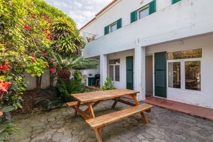 Charm House - Oasis En Centre-ville Avec Jardin Privé - Ponta Delgada