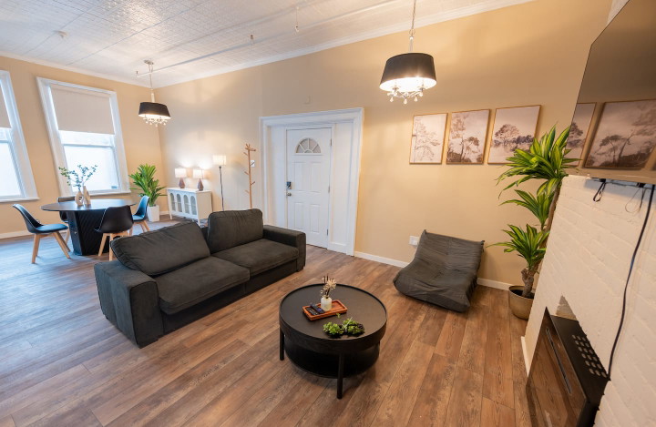 Historic Albany Nest | Center Of It All + Parking - Albany, NY