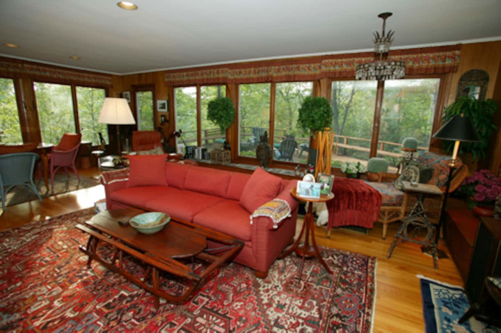 Idyllic Hilltop Retreat, Stone Firepl, 1 Hr To Nyc - Bear Mountain, NY