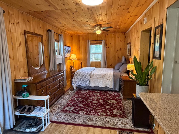 Cabin Style W/private Entrance 5 Minut:msu&sparrow - East Lansing, MI