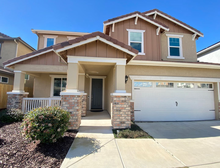Beautiful 4 Bedroom Luxury Home: Ripon - Ripon, CA