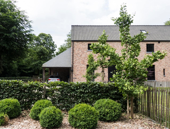 Beautiful Upper Floor In Sleek Country House - Genk