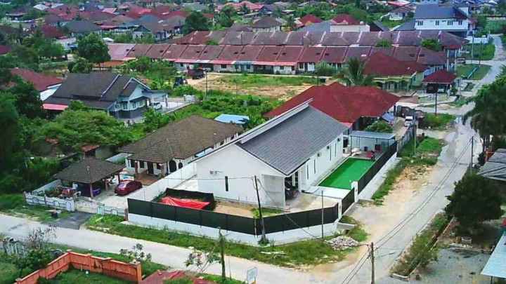 Homestay House In Puteh - Tanah Merah