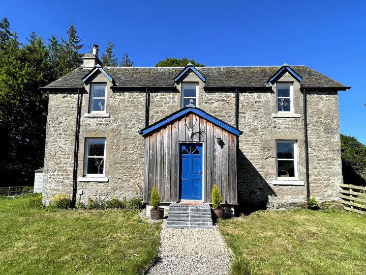 Secluded Farmhouse Retreat - Aberfoyle