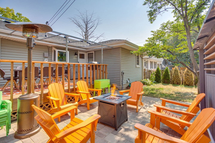 Pet-friendly Minneapolis Home ~ 8 Mi To Downtown! - Bloomington, MN