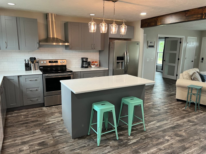 Modern 4br, 3 Full Bath, North Fort Wayne Home - Fort Wayne, IN