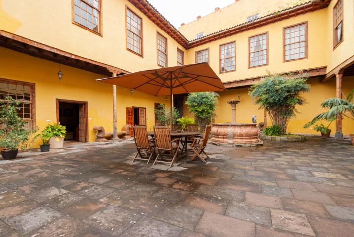 Enjoy An Authentic Canarian House - La Orotava