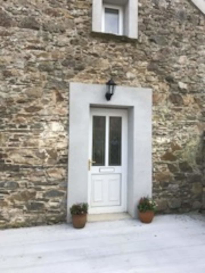 Stone Built Farm Cottage Next To Village. - Waterford