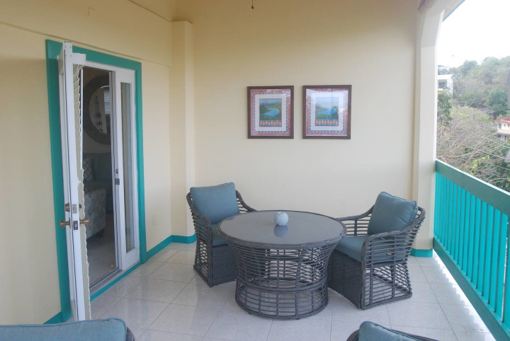 Charming 1br Apt W/ Balcony - Saint John