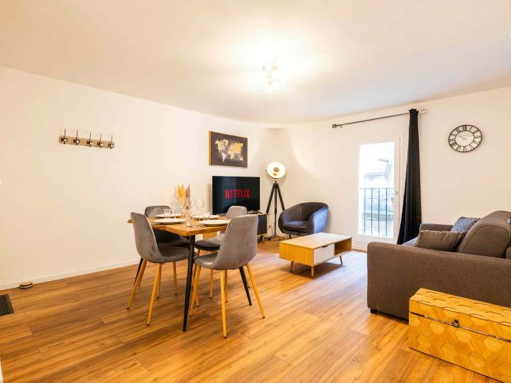 5 Minutes From Les Arènes Cozy 1-bedroom Apartment Air Conditioning - Arles, France