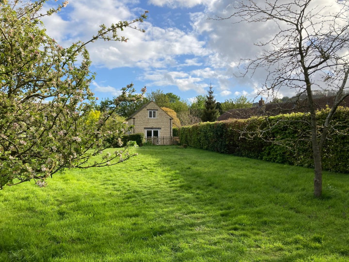 Woodpecker Cottage- A Cosy Country Cottage - Winchcombe