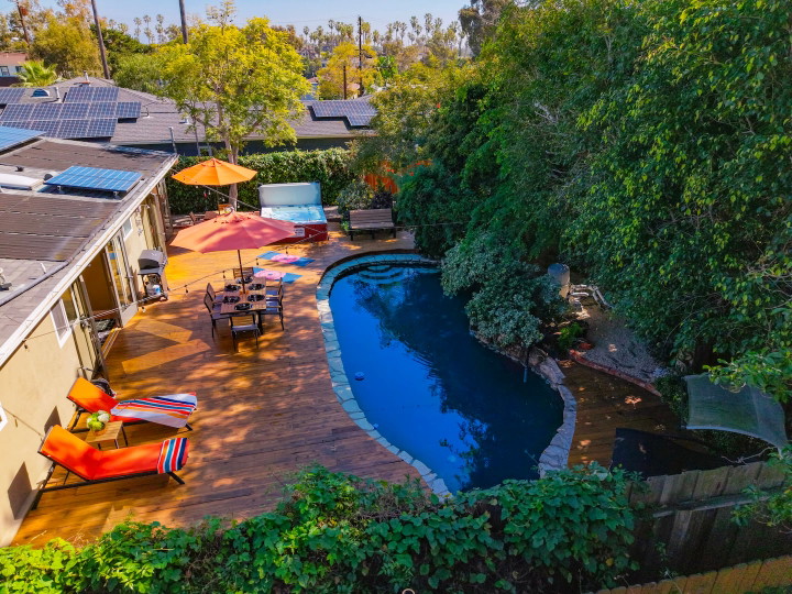 3br Urban Oasis With Hot Tub, Pool & Private Deck - San Diego, CA