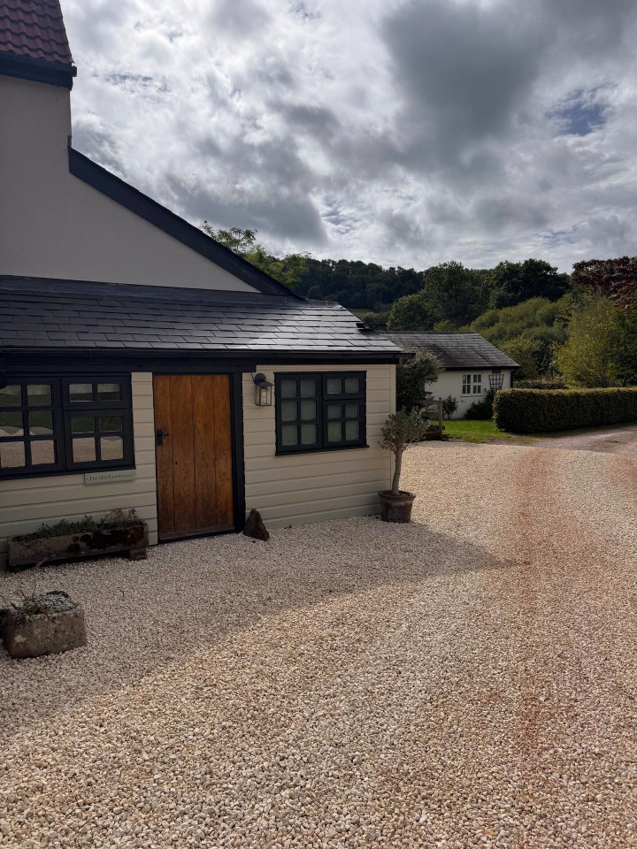 The Old Farmhouse - Monmouth