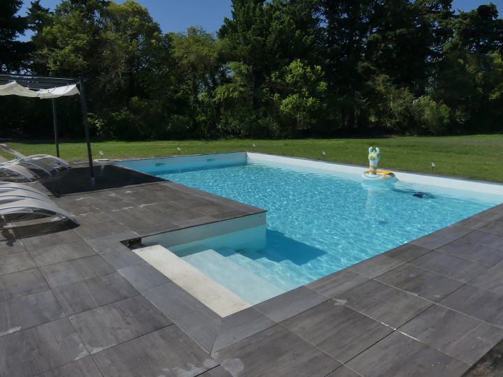 Maison De 300m2 Piscine, Salle De Sport Et Salle De Cinéma Aux Portes Du Lubéron - Vaucluse