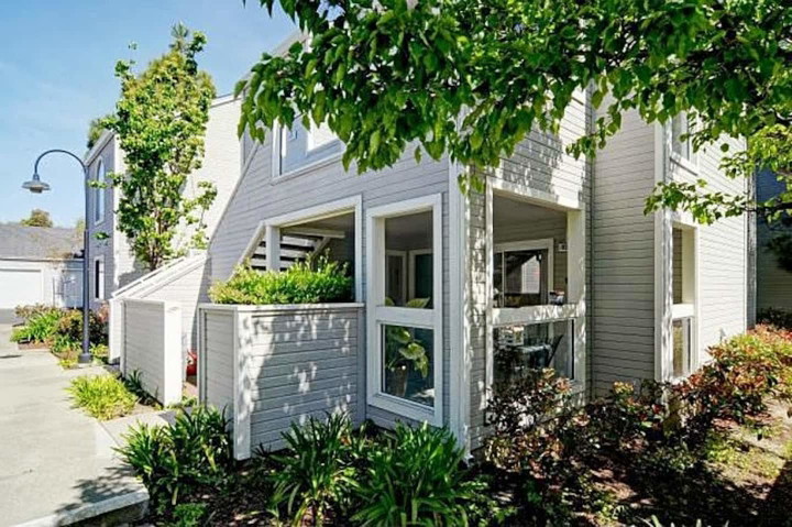 Modern Redwood Shores Home | 30+ Days - San Mateo, CA