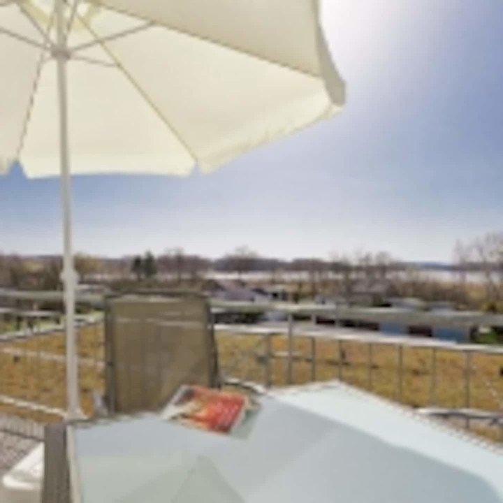 Sunny Apartment With Lake View Over 2 Floors On 86 M² - Binz