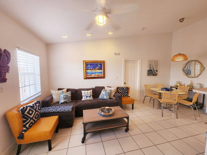 Casa Blanca - Key Colony Beach, FL
