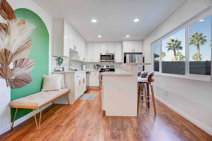 Modern 4bedroom Family Condo (10 Min To Downtown) - Chula Vista, CA