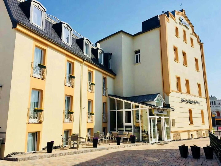 Hotel Am Bayrischen Platz - Leipzig