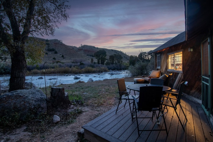 Private Upscale Wind River Fisherman's Dream Cabin - Wyoming