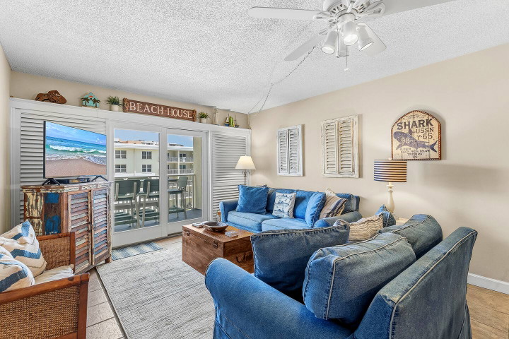 Beautiful Views In Quiet Well-maintained Complex - New Smyrna Beach, FL